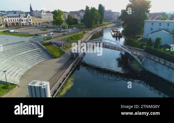 Hospital barge Stock Videos & Footage - HD and 4K Video Clips - Alamy