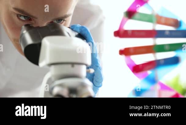 Dna model microscope Stock Videos & Footage - HD and 4K Video Clips - Alamy