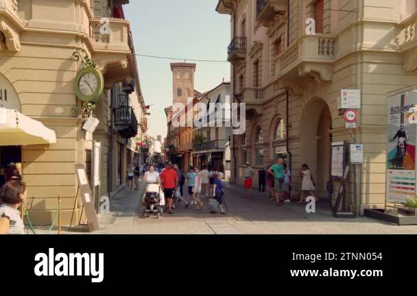 Alba, Langhe, Italy - August 20, 2023: Via Vittorio Emanuele the main ... Alba, Langhe, Italy - August 20, 2023: Via Vittorio Emanuele the main ...