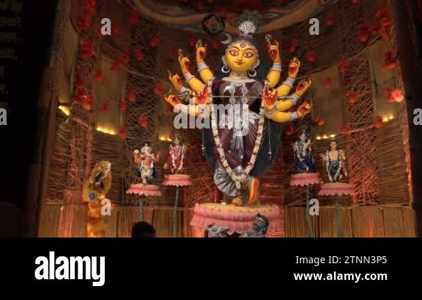 Durga pratima Stock Videos & Footage - HD and 4K Video Clips - Alamy