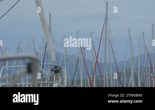 Top masts Stock Videos & Footage - HD and 4K Video Clips - Alamy