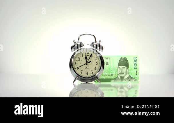 Korean clock Stock Videos & Footage - HD and 4K Video Clips - Alamy