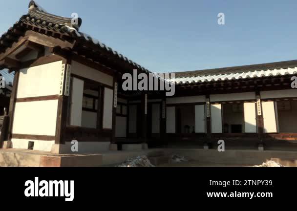 Rooftop view bukchon hanok Stock Videos & Footage - HD and 4K Video ...