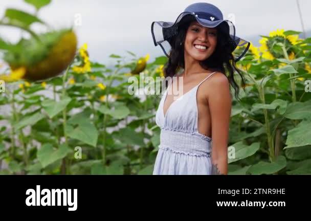 Grace field Stock Videos & Footage - HD and 4K Video Clips - Alamy