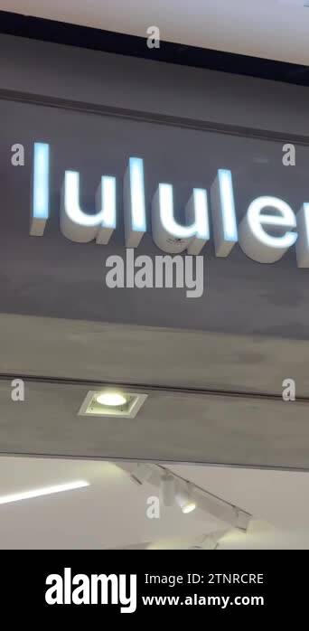 Lululemon store logo Stock Videos & Footage - HD and 4K Video Clips - Alamy