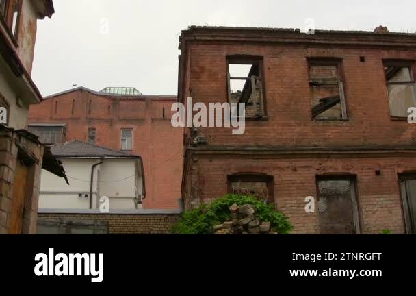 The building disorganized Stock Videos & Footage - HD and 4K Video ...