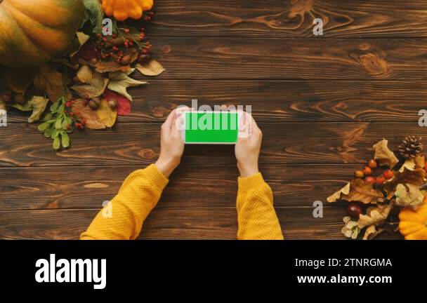 Zooming touch Stock Videos & Footage - HD and 4K Video Clips - Alamy