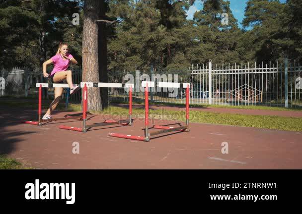 Female hurdler Stock Videos & Footage - HD and 4K Video Clips - Alamy