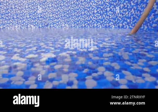 Liquid pool covers Stock Videos & Footage - HD and 4K Video Clips - Alamy