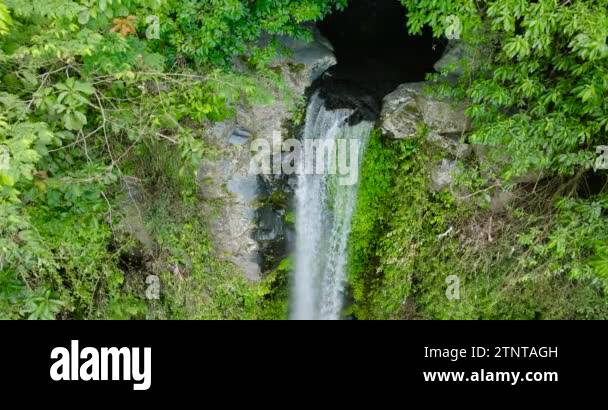 Katibawasan Falls the tallest falls in Camiguin Island. Philippines ...
