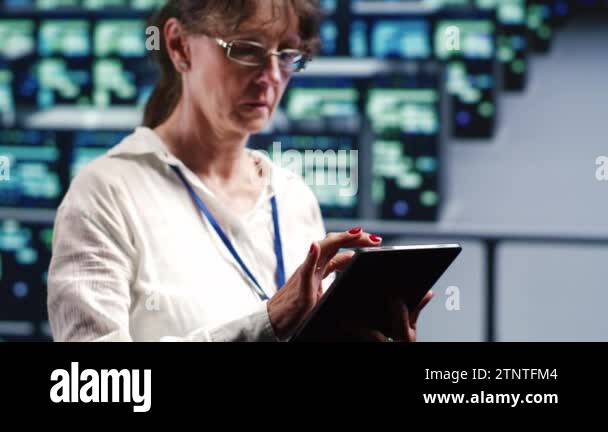 High tech workspace Stock Videos & Footage - HD and 4K Video Clips - Alamy