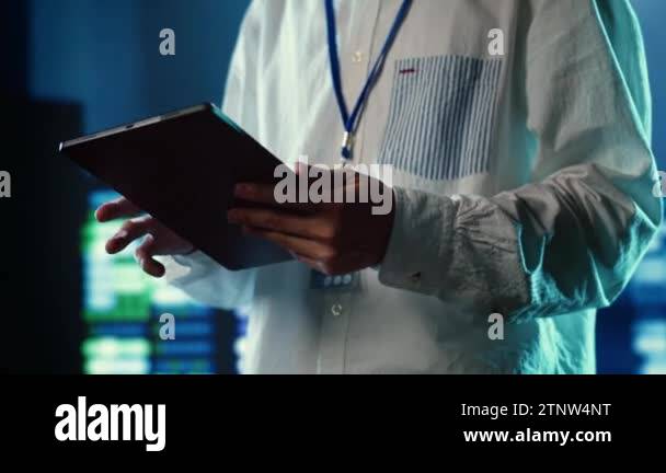 Efficient data processing Stock Videos & Footage - HD and 4K Video Clips - Alamy