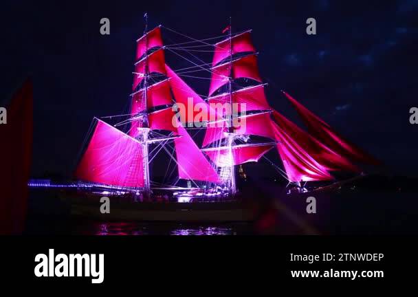 Red sails Stock Videos & Footage - HD and 4K Video Clips - Alamy
