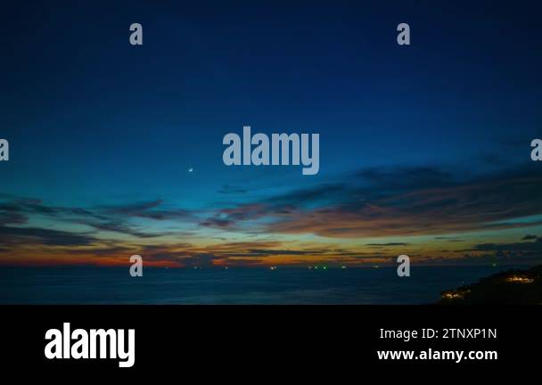 .Time lapse A sunset cloud formation in yellow..Time lapse Beautiful ...