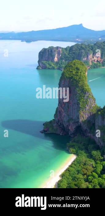 Railay Beach Krabi Thailand, the tropical beach of Railay Krabi ...