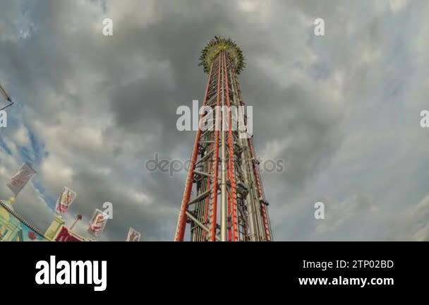 Worlds tallest statues Stock Videos & Footage - HD and 4K Video Clips ...