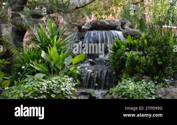 Waterfall locations Stock Videos & Footage - HD and 4K Video Clips - Alamy