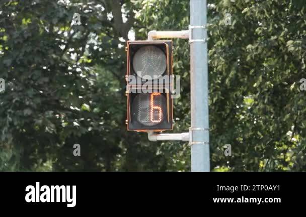 Traffic light new countdown signal Stock Videos & Footage - HD and 4K ...