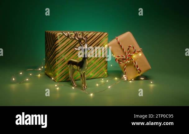 Statue gift Stock Videos & Footage - HD and 4K Video Clips - Alamy