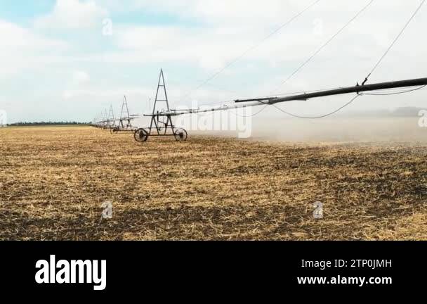 Automated agricultural center pivot irrigation Stock Videos & Footage ...