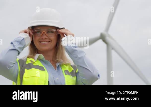 Wind farms for a clean future: engineer with attention explores ...