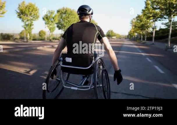 Racing wheelchair Stock Videos & Footage - HD and 4K Video Clips - Alamy