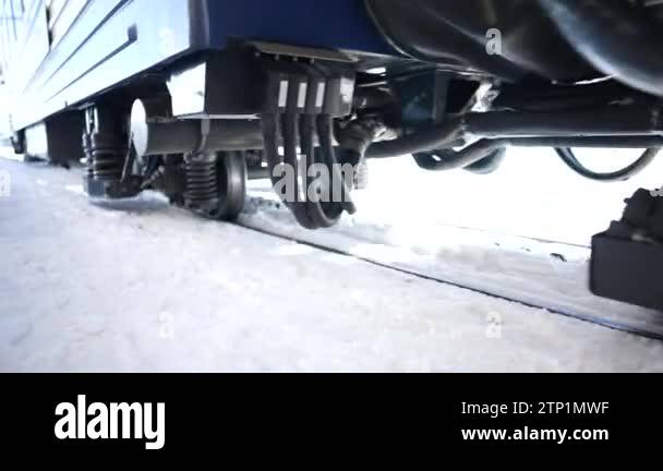 Icy rails Stock Videos & Footage - HD and 4K Video Clips - Alamy