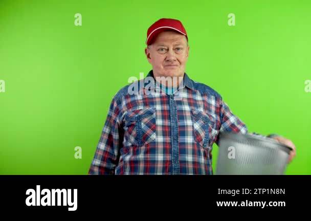 Trash bin cleaning Stock Videos & Footage - HD and 4K Video Clips - Alamy
