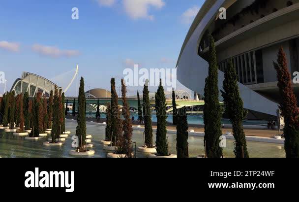Valencia opera house exterior Stock Videos & Footage - HD and 4K Video ...