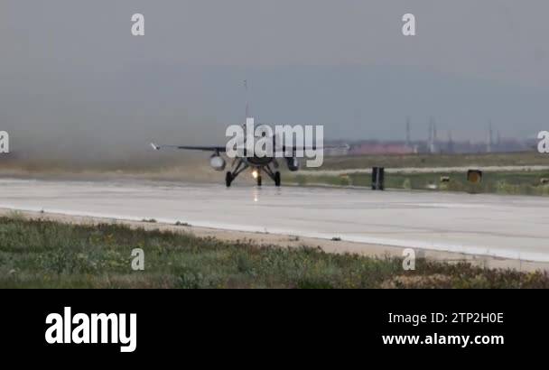 Modern supersonic fighter jet Lockheed Martin F-16 Fighting Falcon of ...