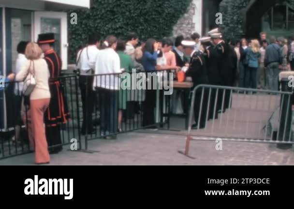 1970s uk check Stock Videos & Footage - HD and 4K Video Clips - Alamy