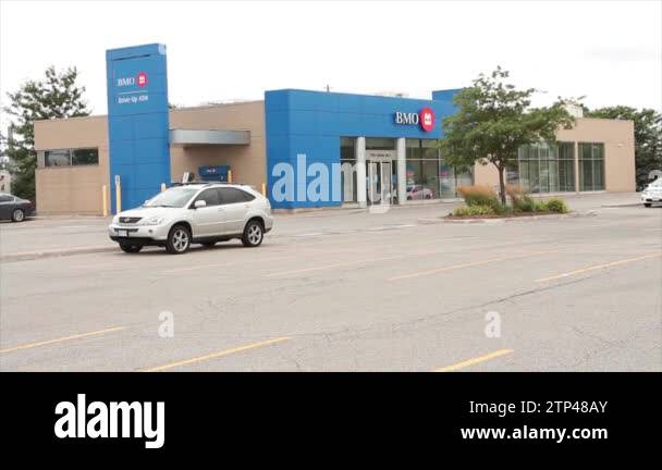Bmo business logo Stock Videos & Footage - HD and 4K Video Clips - Alamy