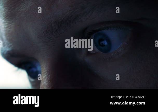 Eye reflection screen Stock Videos & Footage - HD and 4K Video Clips ...