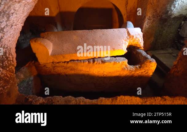 Roman burial chamber Stock Videos & Footage - HD and 4K Video Clips - Alamy