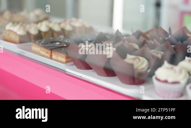 Storefront cake shop Stock Videos & Footage - HD and 4K Video Clips - Alamy