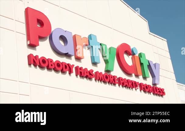 Party city logo Stock Videos & Footage - HD and 4K Video Clips - Alamy