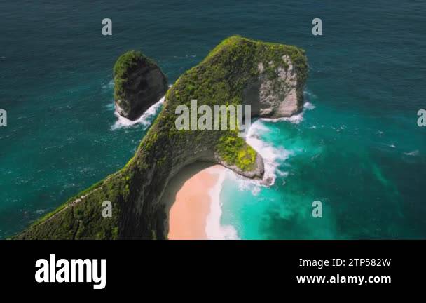 Aerial view of Nusa Penida Kelingking beach in Bali. Rock in shape of T ...