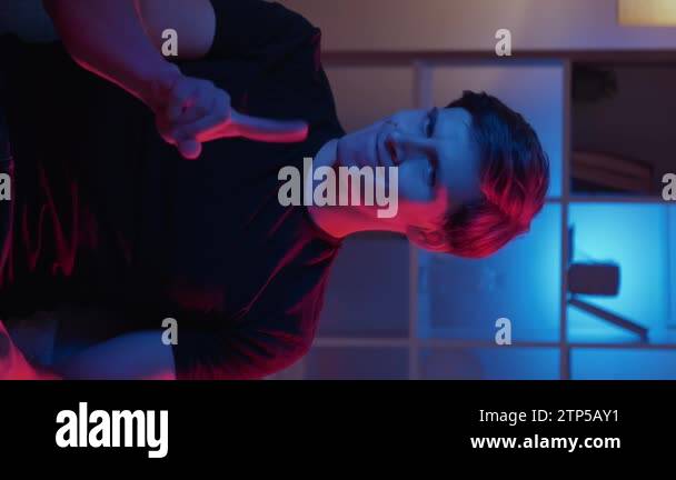 Vertical video. No gesture. Skeptic man. Meme expression. Disagreed ...