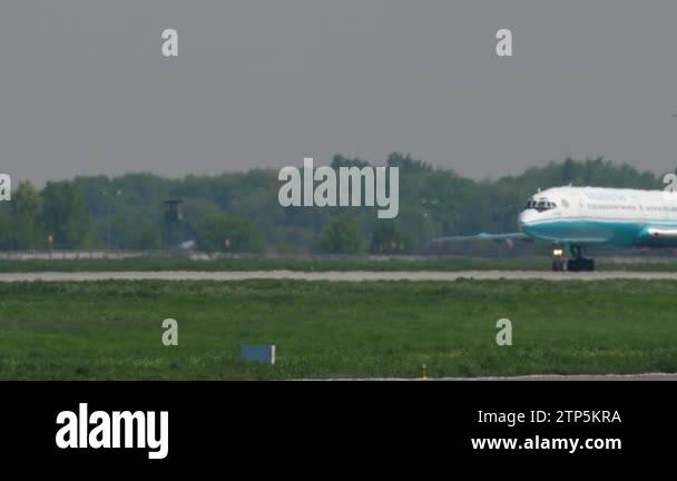 Tupolev tu 154 aircraft Stock Videos & Footage - HD and 4K Video Clips ...