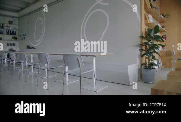 Modern shop floor Stock Videos & Footage - HD and 4K Video Clips - Alamy