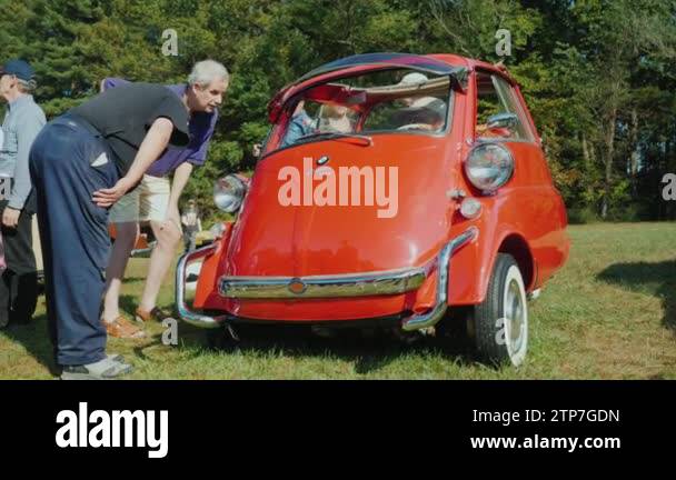 Vintage car bmw isetta 300 Stock Videos & Footage - HD and 4K Video ...