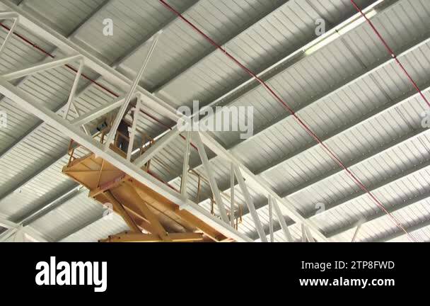 Scaffold warehouse Stock Videos & Footage - HD and 4K Video Clips - Alamy