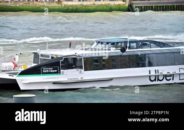 Thames clipper boat passengers Stock Videos & Footage - HD and 4K Video ...