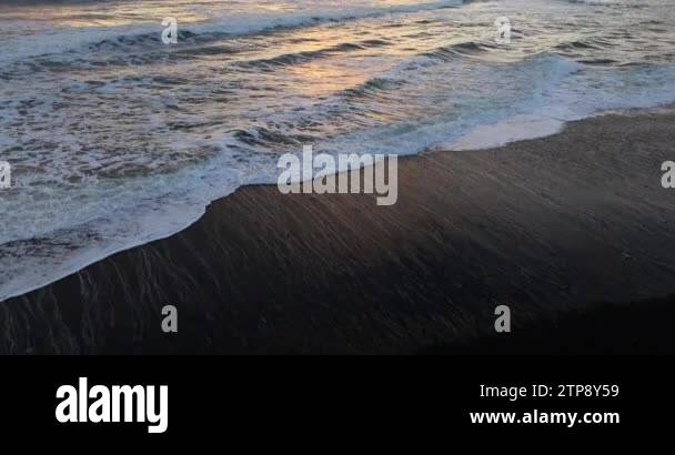 Oceanic scenery Stock Videos & Footage - HD and 4K Video Clips - Alamy