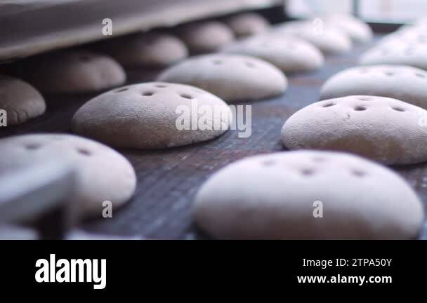 Manufacturing conveyor belt bread Stock Videos & Footage - HD and 4K ...