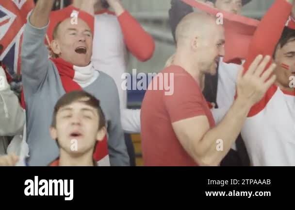 British crowd flags Stock Videos & Footage - HD and 4K Video Clips - Alamy
