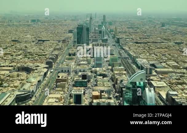 Kingdom center sky bridge Stock Videos & Footage - HD and 4K Video ...