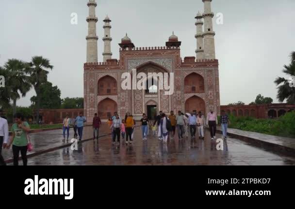History akbar tomb monument mughal sikandra Stock Videos & Footage - HD ...