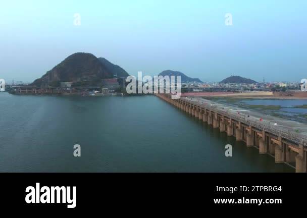 Historic Prakasam Barrage connecting Krishna and Guntur districts in ...