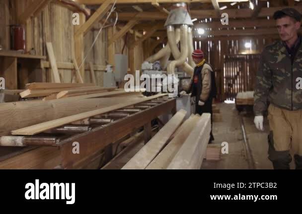 Timber carry Stock Videos & Footage - HD and 4K Video Clips - Alamy